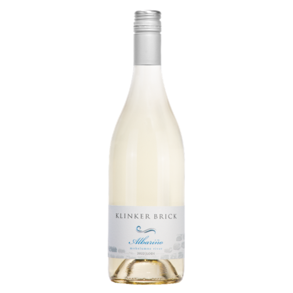 海外生産者からのワインの直輸入と日本酒の輸出販売は株式会社SELESTA